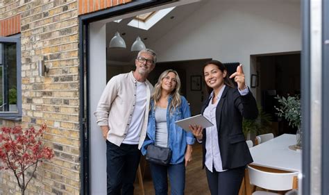 Estate Agent Shares His Tips For Selling A Home Uk