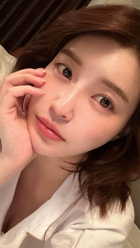 岸明日香さんのインスタグラム動画 岸明日香instagram「最近素肌の調子よきです👶」1月31日 23時13分 Aspoo02