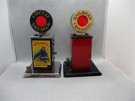 Marx Trains Automatic Signal Circuit Breaker And Railroad Crossing