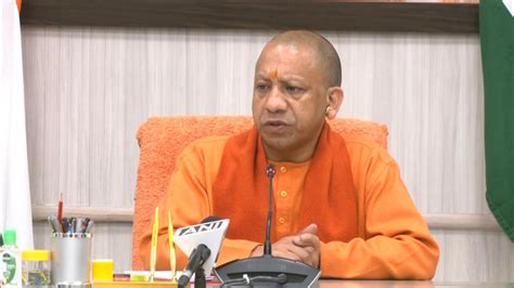 Odop Scheme Has Become Foundation Stone Of Self Reliant India Up Cm
