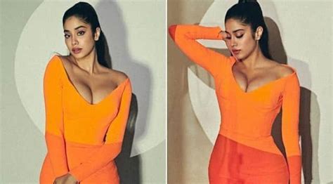 हद से ज्यादा छोटी ड्रेस पहन जाह्नवी ने लगाया Hotness का तड़का ऑरेंज
