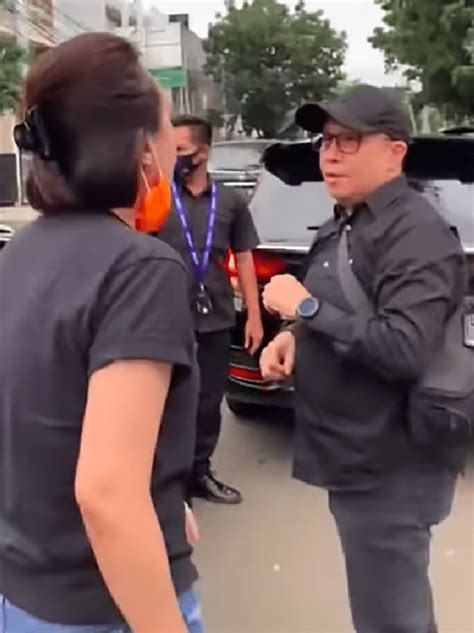 Video Dirut Taspen Dilabrak Istrinya Saat Bersama Selingkuhan Viral Di