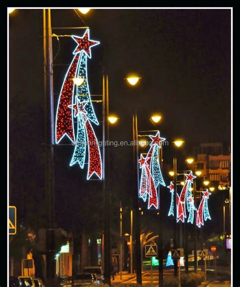 Retro Christmas Lights City Street Pole Outdoor Christmas Street