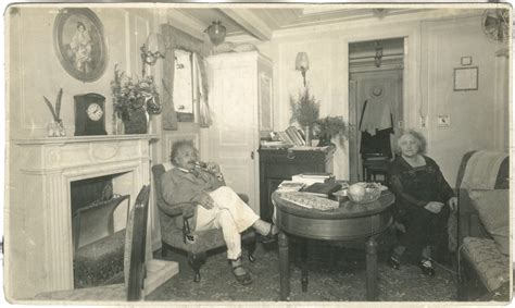 Albert Einstein Mother And Father