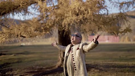 ТДэлгэрмөрөн Гэртээ ирлээ Youtube