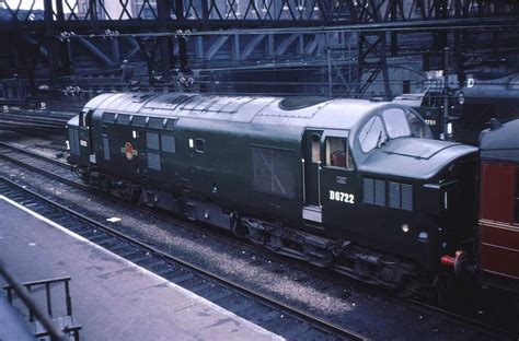 Class 37 D6722 Train Engines Locomotive Engine British Rail