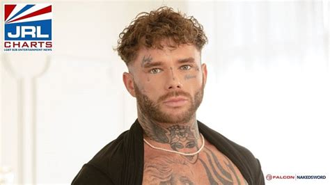 Tattooed Muscle Jock Superstar Joel Hart Inks Six Movie Deal With