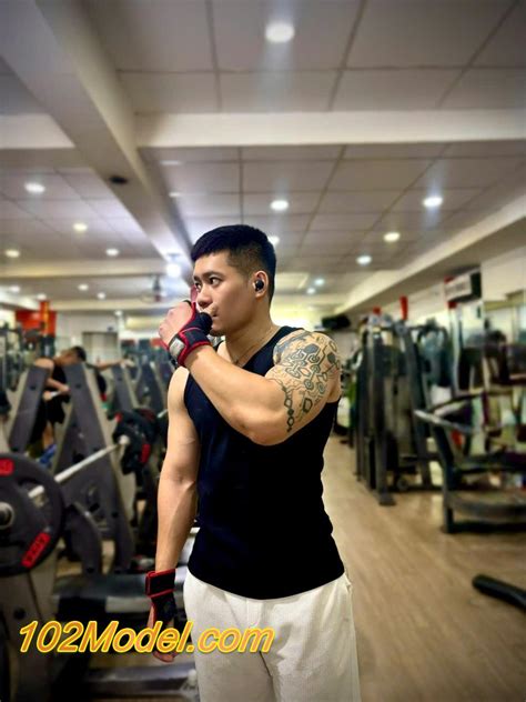 Em trai PT Gym đẹp trai cứng cáp nam tính Top good HOÀNG