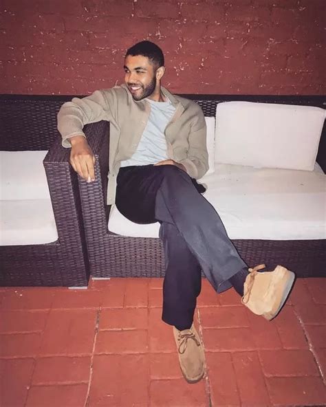 Inside The Life Of This Towns Dante Star Levi Brown From Working At