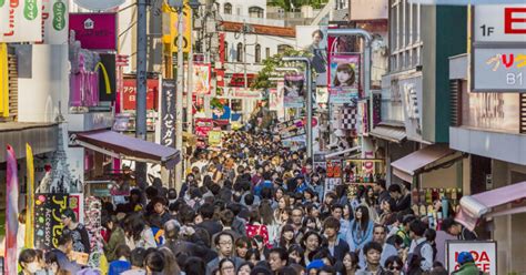 なんと「海外の20代の若者たち」が「日本のファッション」を好んで購入しているという意外な実態