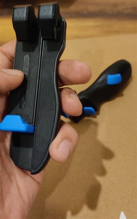 Plastic Flydigi Stinger 2 Pubg Triggers At Rs 4299 In Srinagar Id