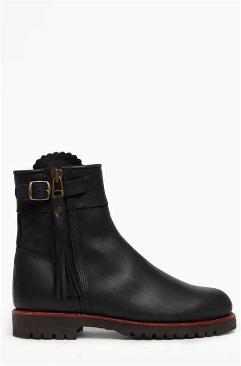 How To Measure Your Boot Size At Home Journal Penelope Chilvers