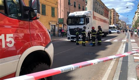 Incidente Mortale A Cornigliano Aperta Un Indagine Sulla Segnaletica