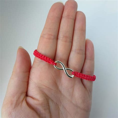 Браслет на руку червона нитка нескінченність — ціна 160 грн у каталозі Браслети Купити аксесуари