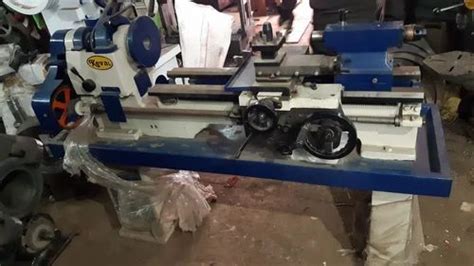 Light Duty Lathe Machine Rajkot At ₹ 105000 In New Delhi Id 22301686312