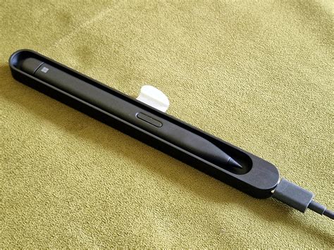 What do Surface Slim Pen 2 use? Battery or capacitor? : r/Surface