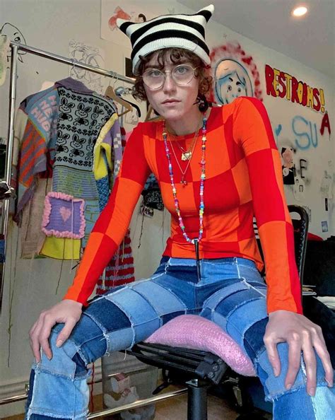 All About Ella Emhoff Kamala Harris Stepdaughter