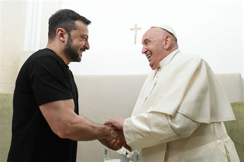 Pope Francis Meets Biden Zelensky And Talks A I Ethics At G7 Summit
