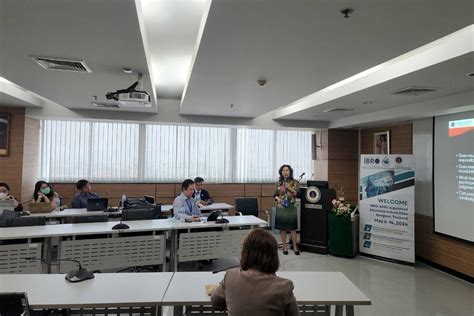 Lecturer On “using Eye Tracking System To Evaluate Eye Movement And Double Your Reading Speed