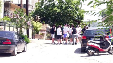 Μέτριας δυσκολίας και χωρίς παγίδες τα θέματα των πανελλαδικών σε