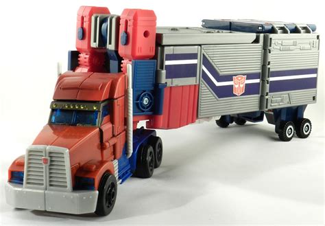 G1 Powermaster Optimus Prime Wallpaper - WallpaperSafari