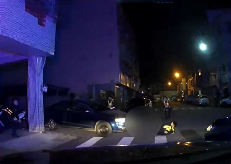 通緝犯跟騷前女友拒捕逃逸 警開八槍遭撞傷