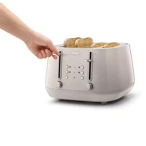 Delonghi Eclettica Cty4003bg 4 Slice Toaster Beige