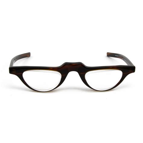 Prism Reader Peek For Low Vision And Close Up Tasks Shop Chadwick Optical