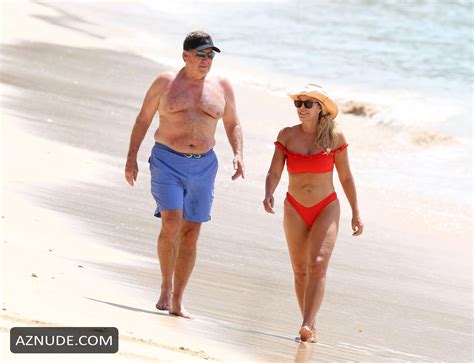 Linda Holliday And Bill Belichick Enjoy A Day At The Beach While On