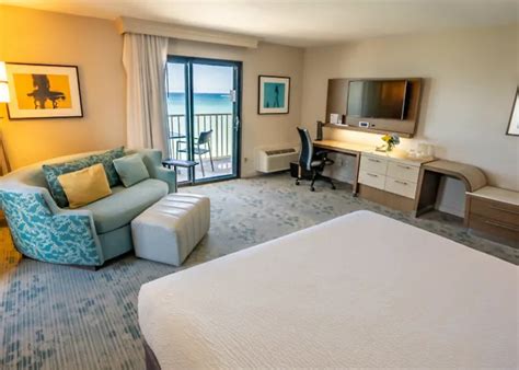 Courtyard By Marriott Isla Verde Beach Resort San Juan