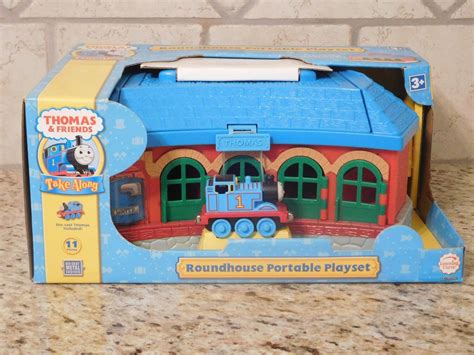 Thomas And Friends Take Along Take N Play Roundhouse Portable Palyset