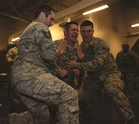 445 Sfs Airmen Conduct Taser Training 445th Airlift Wing Article