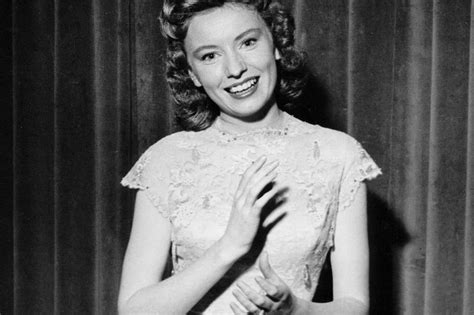 Singer Ruby Murrays Daughter Attends Naming Of Belfast Park In Her Honour Uk