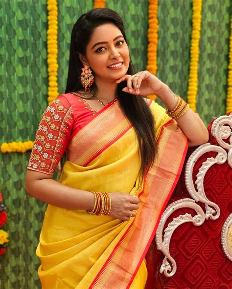 Neelima M 💛 ️💛 ️💛 Instagram