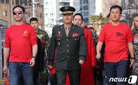 뉴스1 Pick 첫 공판 출석한 박정훈 해병 前 단장 무고 입증될 것수사 외압 규명돼야 뉴스1