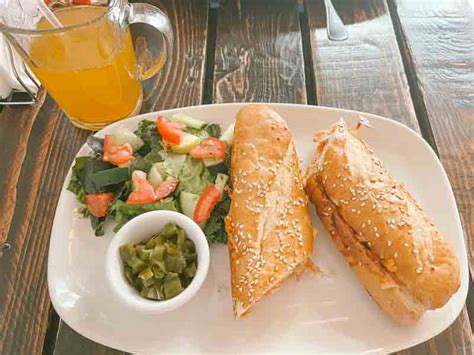 Where To Eat In Querétaro City 13 Best Restaurants Cafés And Pubs