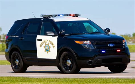 Dubai Splurges On 700hp 217mph Lamborghini Police Cruiser • The Register
