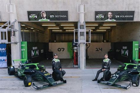 Le Gp Explorer De Squeezie Bat Un Record Daudience Sur Twitch