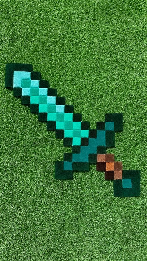 Minecraft Steve With Diamond Sword