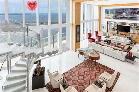 Mark Yaffe Presents A Magnificent Duplex Apartment In Miami Haute Residence By Haute Living