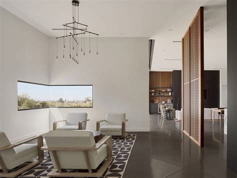 The Ranch Mine Creates White Dates House For Desert Site In Phoenix