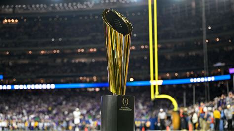 12 Team College Football Playoff Schedule Is A Dream For Fans