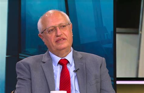 Доц Спас Спасков Политиците да обещават изпълними неща Информационна агенция ПИК