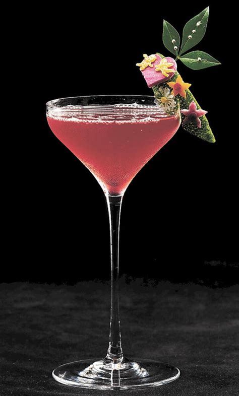 カクテルで「人との出会い」に乾杯 仙台でザ・カクテルアワード東北大会 国分町 Flower And Cake Megu 花屋とケーキのお店