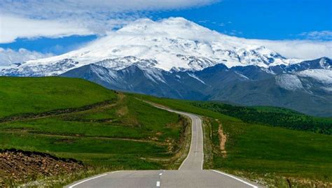 Рассказываем самые красивые дороги Кавказа которые стоит увидеть