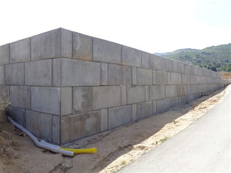 BLOCO DE CONTENÇÃO ACC Pré fabricados de betão Viseu