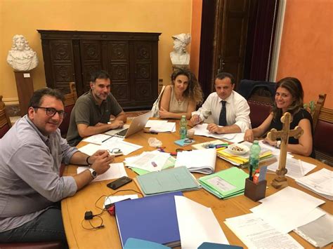 Finanziamenti Per Oltre 500 Milioni Di Euro Il Piano De Luca Per Far