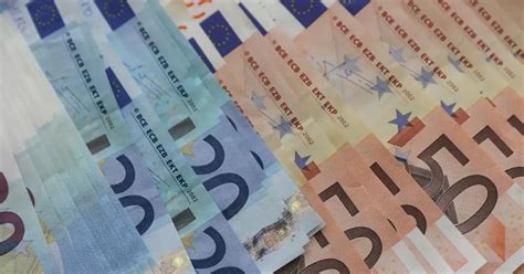 Das Sagen Steffen Antweiler Und Simone Rühl Pfeiffer Zum Thema Finanzen