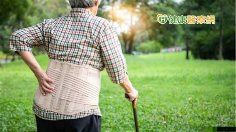 高齡者骨折只能保守治療？ 「微創手術」恢復快、擺脫疼痛 健康醫療網 Line Today