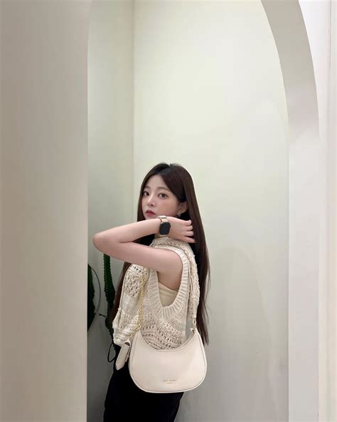 최지혜 히히 💟 Instagram